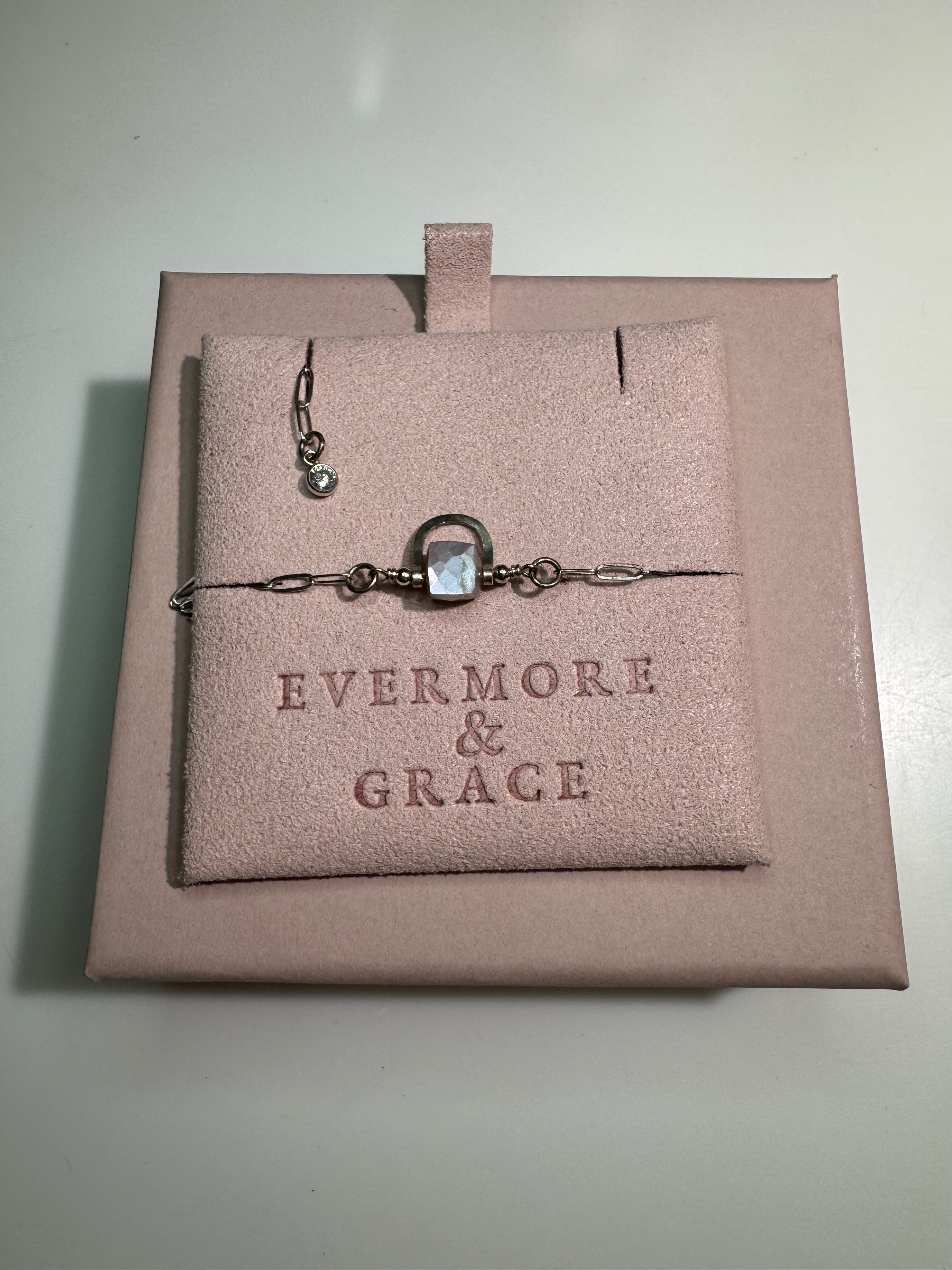 Premade bracelet, enclave, silver connector Chloe chain silver ...